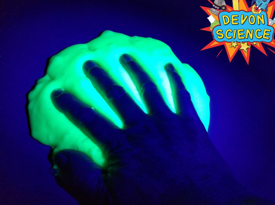 Make Spooky Glowing Fluorescent Slime