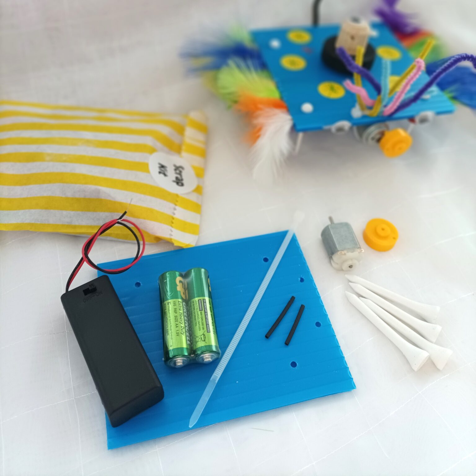 Science Kits | Buzz Bot Robot | Motorised Robot Kit